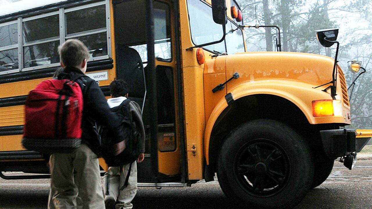Rockford-area school districts take steps to protect students on buses ...