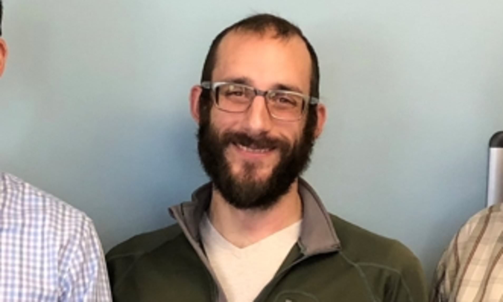 Sister of Alex Pretti hits out at 'disgusting lies' and honors brother ...