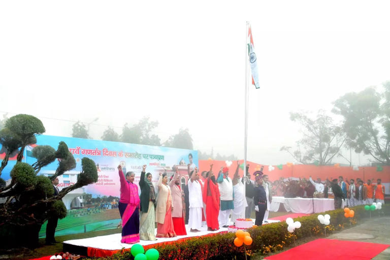 Swami Ramdev administers panch pran on India’s 77th Republic Day, calls ...