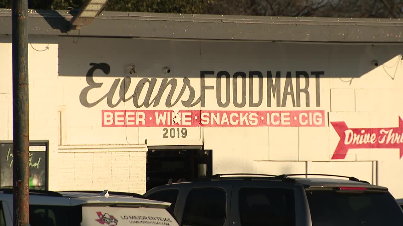 Fort Worth store manager rescues homeless woman from winter storm