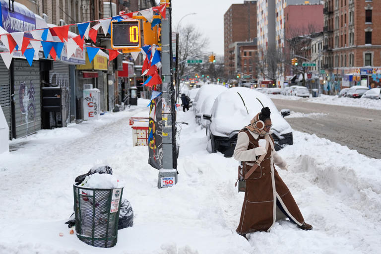 30 people dead from effects of winter storm as more freezing cold ...