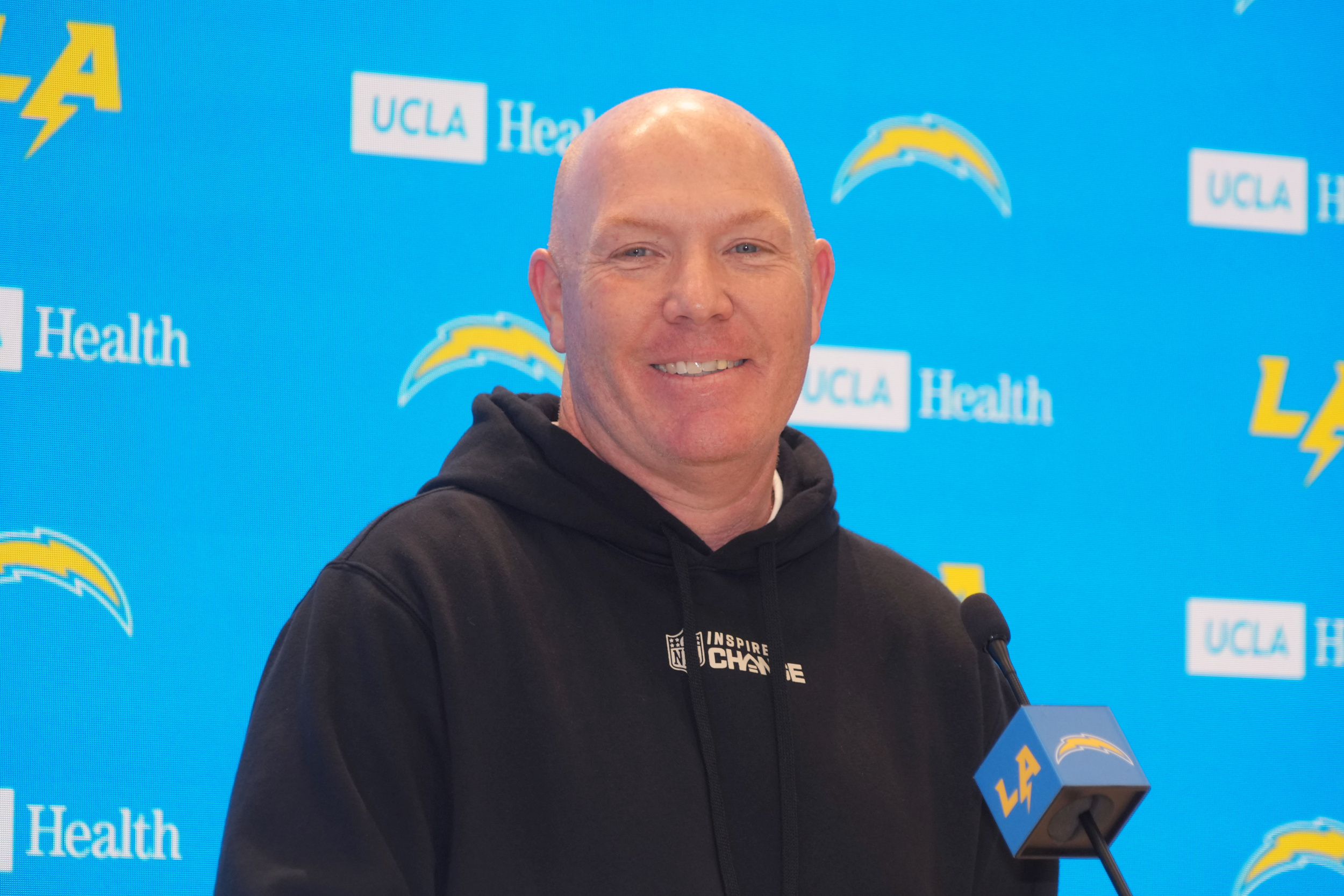 Chargers interview Adam Fuller, Steve Clinkscale for DC job