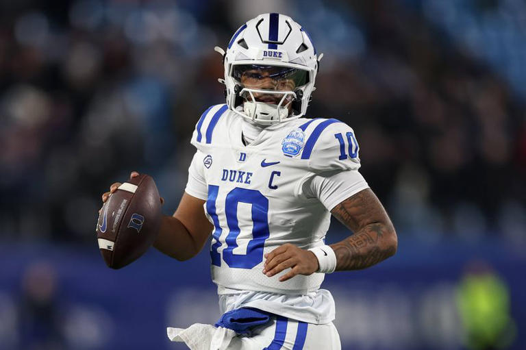 Miami lands Carson Beck replacement after $4M transfer portal drama