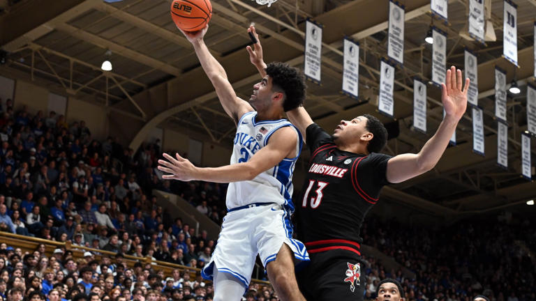 No. 4 Duke blows game open early in 2nd half, beats No. 20 Louisville ...