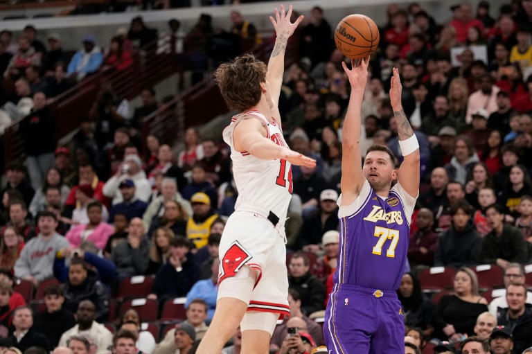 Doncic magic sparks Lakers over Bulls, Celtics bounce back