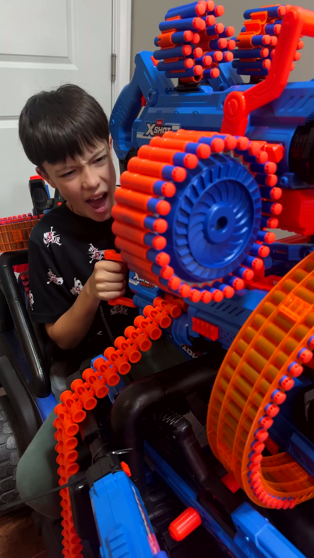 XSHOT insanity: Tank battle