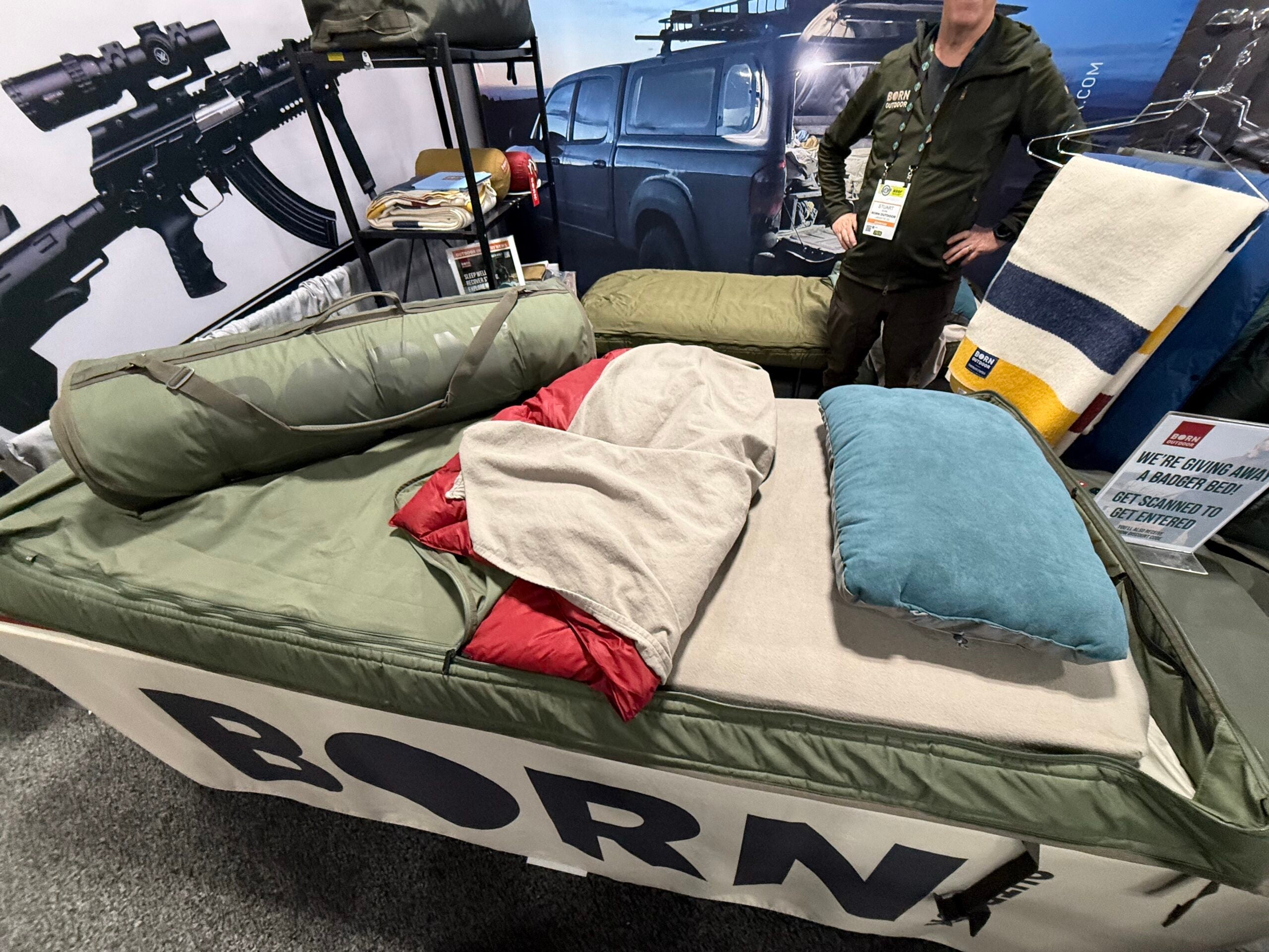 Born Outdoor’s Badger Bed: A Four-Season Bedroll Built for Cold-Weather ...