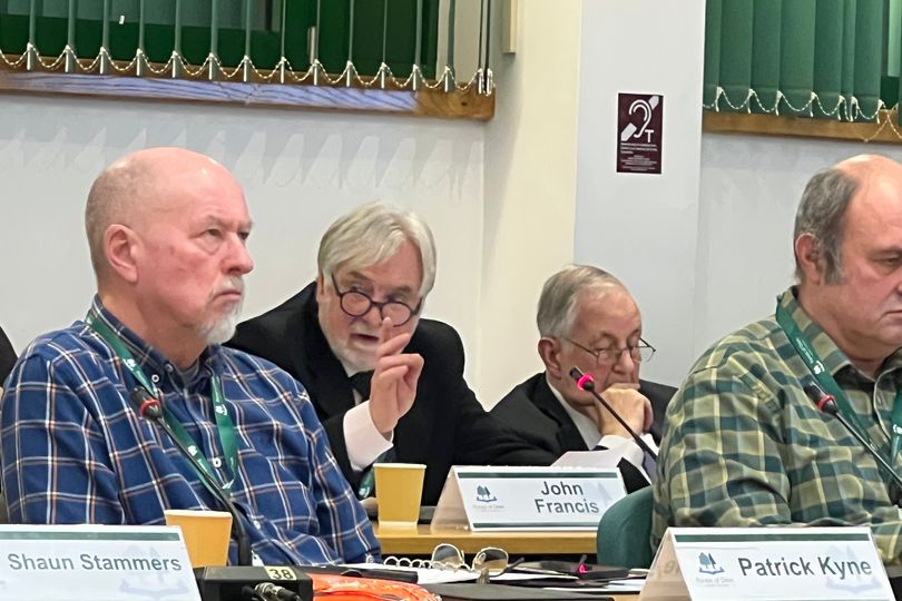 A40 'gridlock' fears over plans for thousands of homes at new town near ...