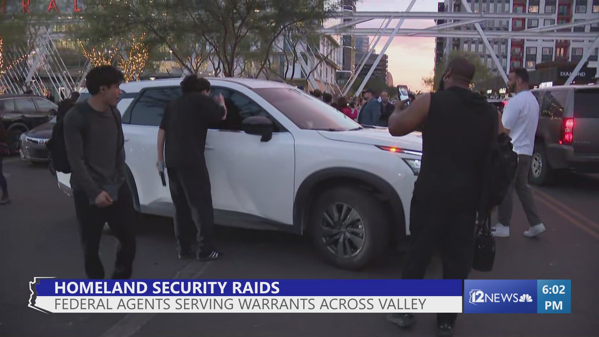 Protesters block ICE, HSI van during Zipps scene as agents detain people