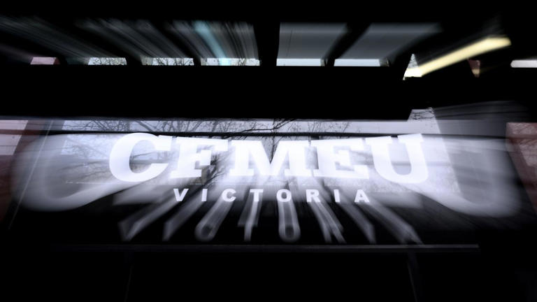 Police 'stonewalling' delays CFMEU threats case