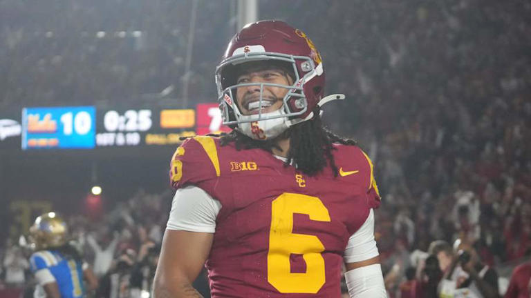 $1.1 million WR named No. 1 wide receiver in college football