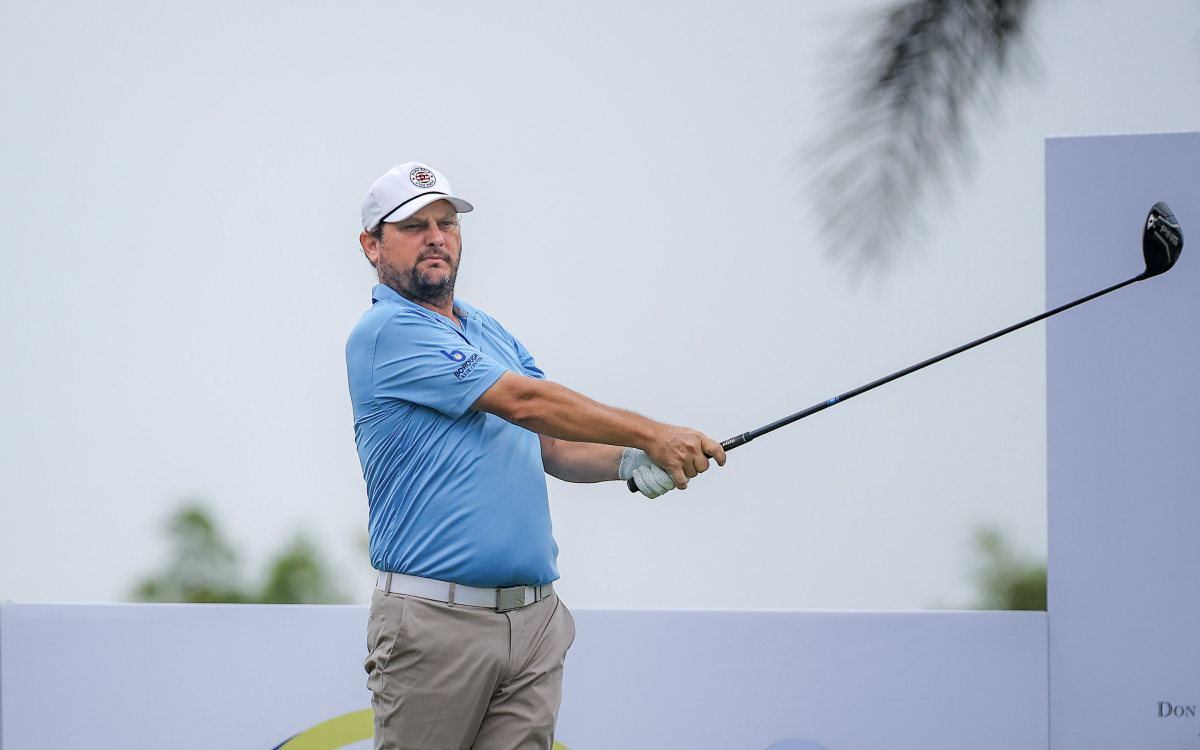 Van der Valk strikes first, leads Mondilla by one at TCC