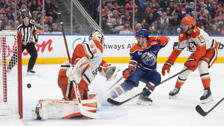 Oilers provide blueprint for up-and-coming Ducks with crafty win