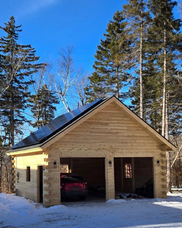 Homeowner shares photos of decked out garage after massive design ...