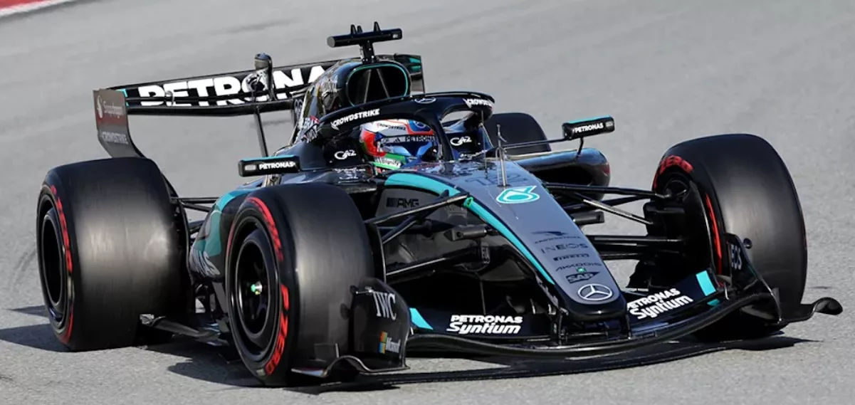 Mercedes W17: buoni segnali con vista sulla Ferrari