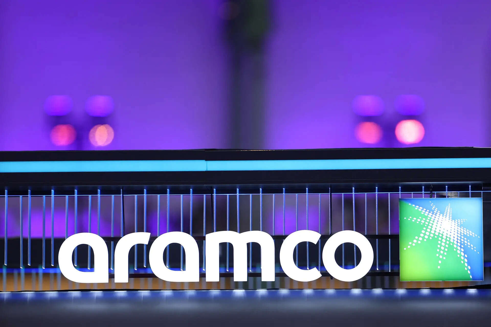 Saudi Aramco taps global debt markets with $4 billion bond issue