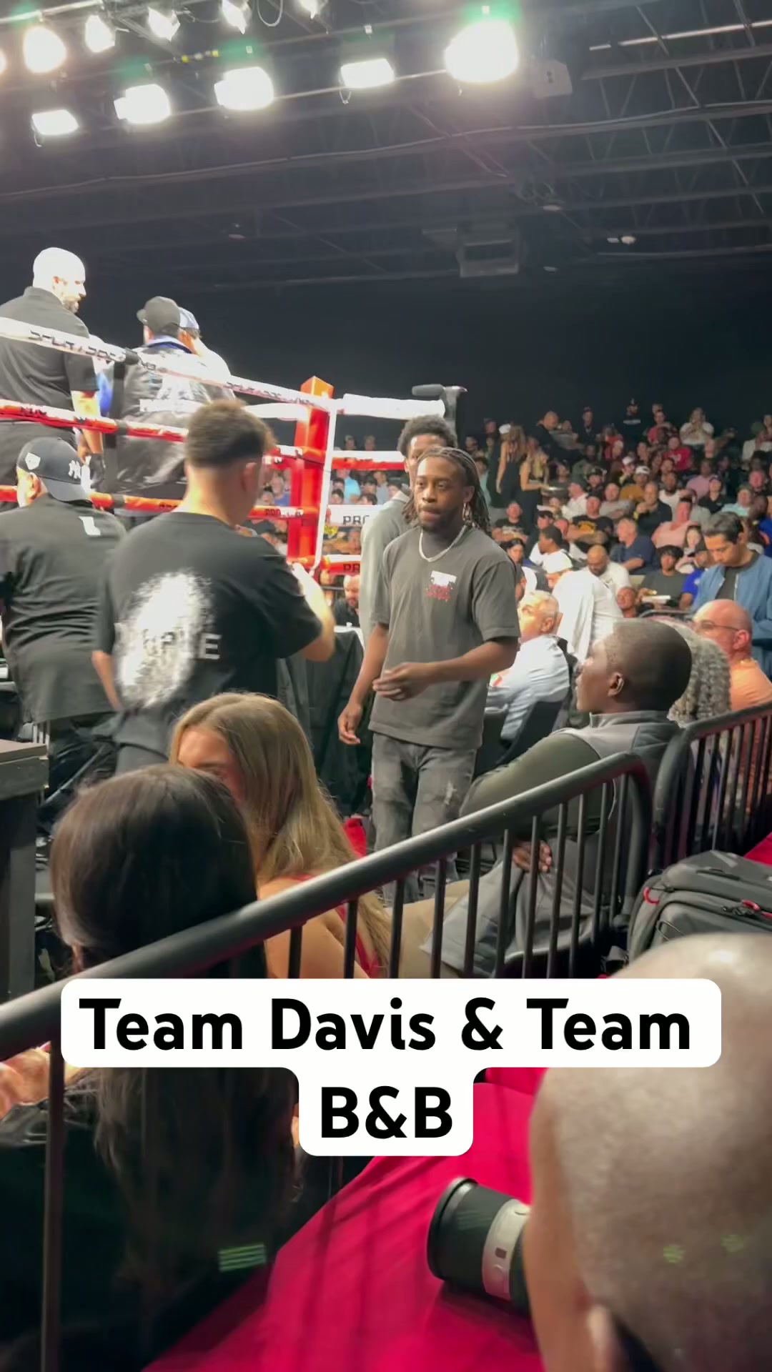 Keyshawn Davis Bo Mac & Team Walkout Kelvin Davis