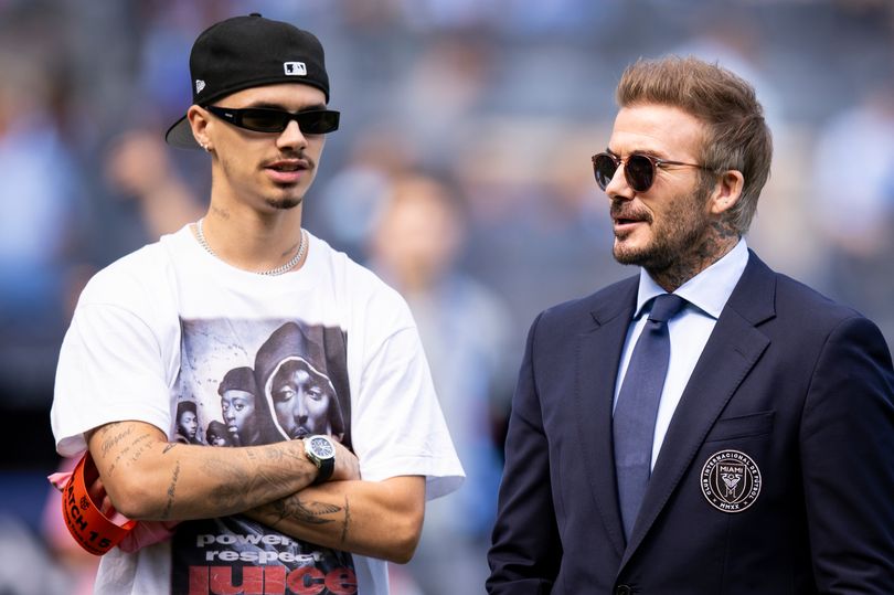 Reason why David Beckham's son supports Arsenal as Man United legend ...