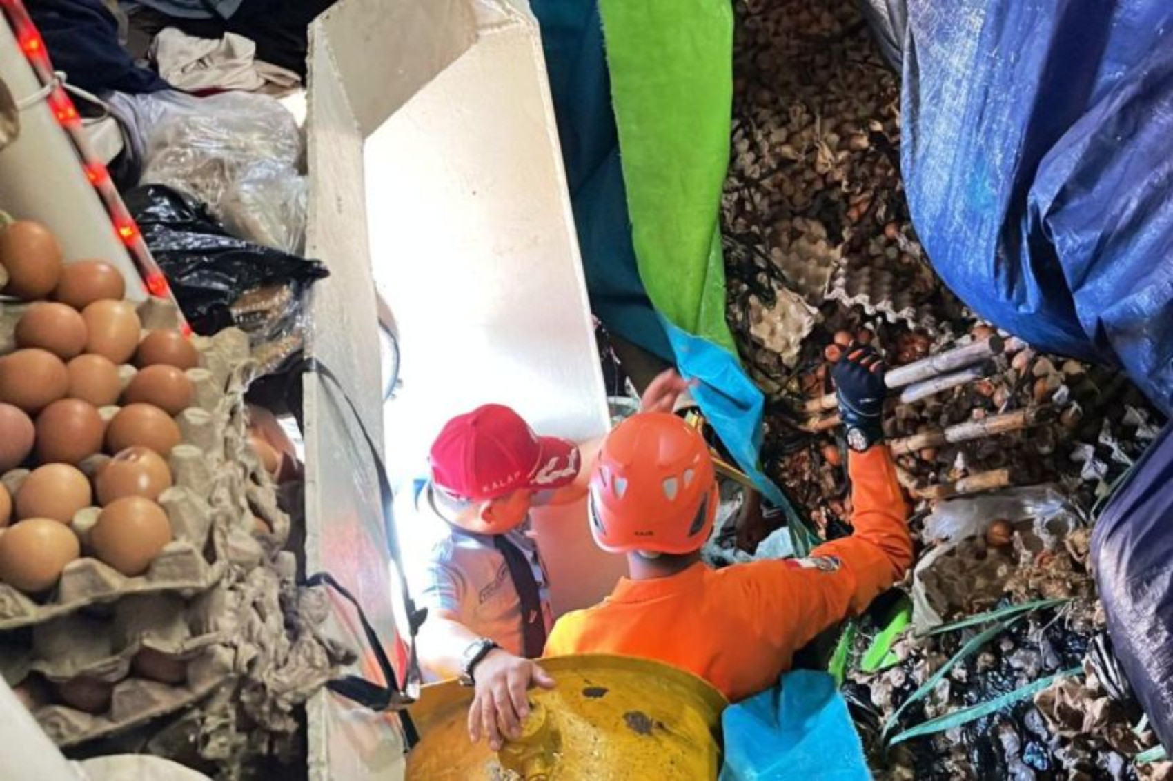 Insiden kapal miring di Pelabuhan Semayang, satu penumpang tewas, 3 ...