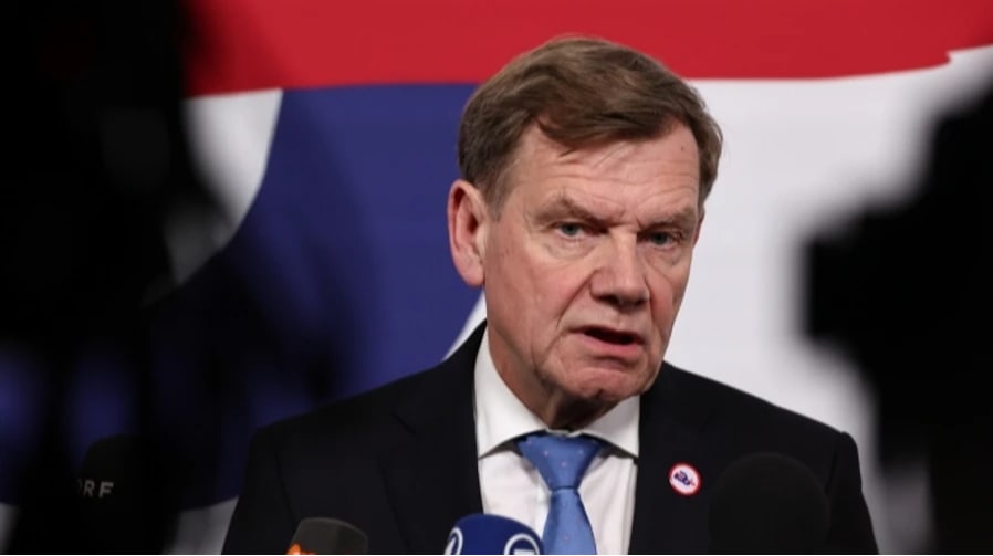 German foreign minister calls for stronger action against Russia's ...