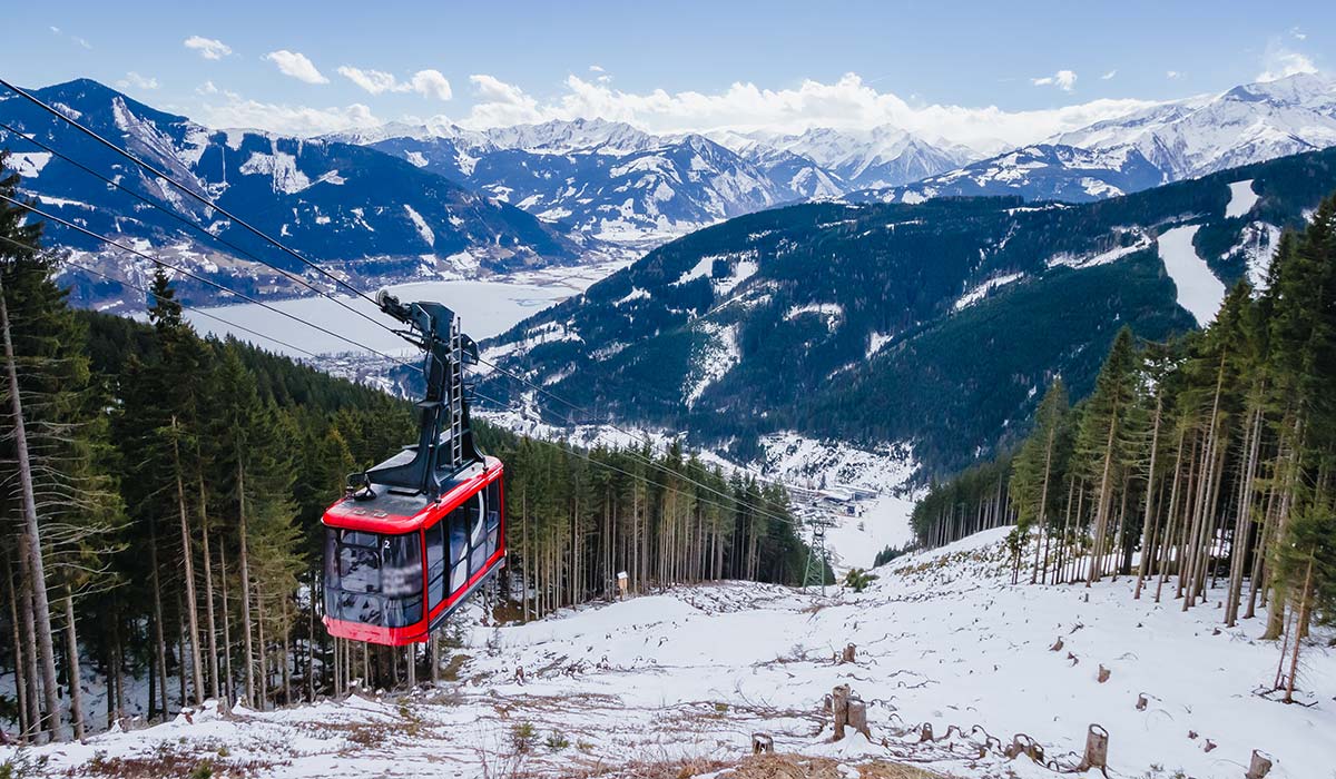 Irish teen facing prosecution after fleeing scene of fatal ski accident