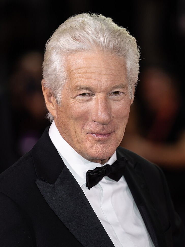 “Handsome!” Richard Gere’s son wows people on the red carpet