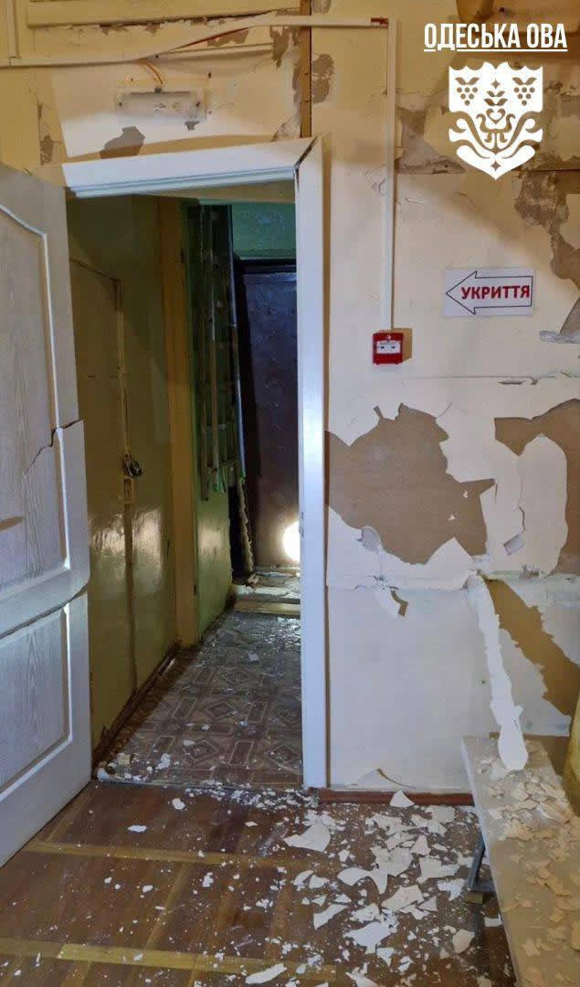 Lyceum and kindergarten damaged in Russian attack on Odesa – photos