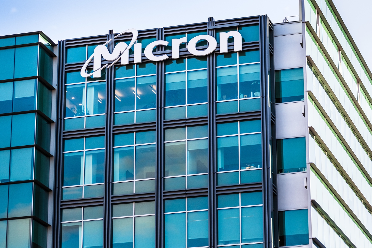 Micron breaks ground on new advanced wafer fab in Singapore