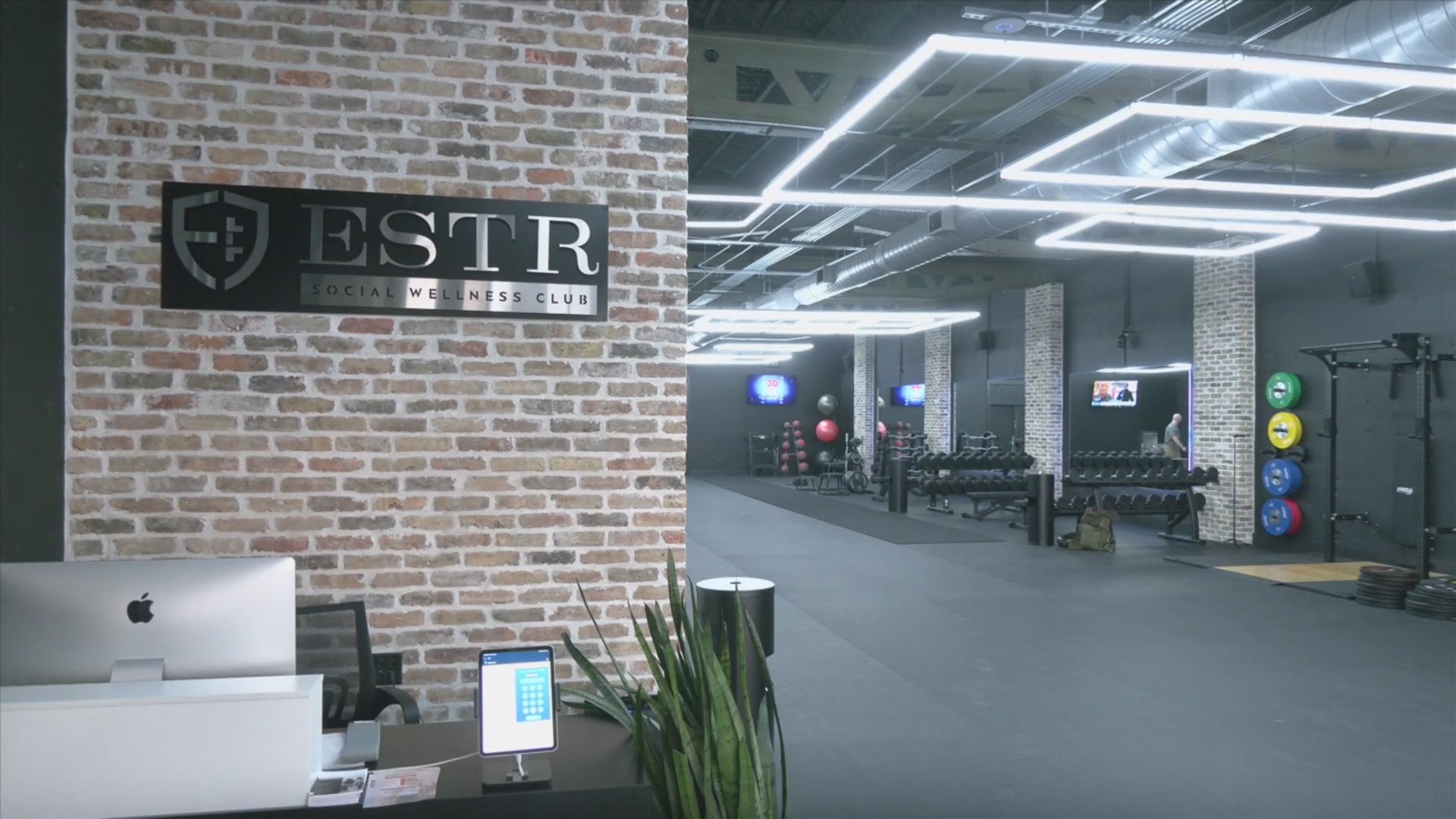ESTR Social Wellness Club opens in downtown Panama City