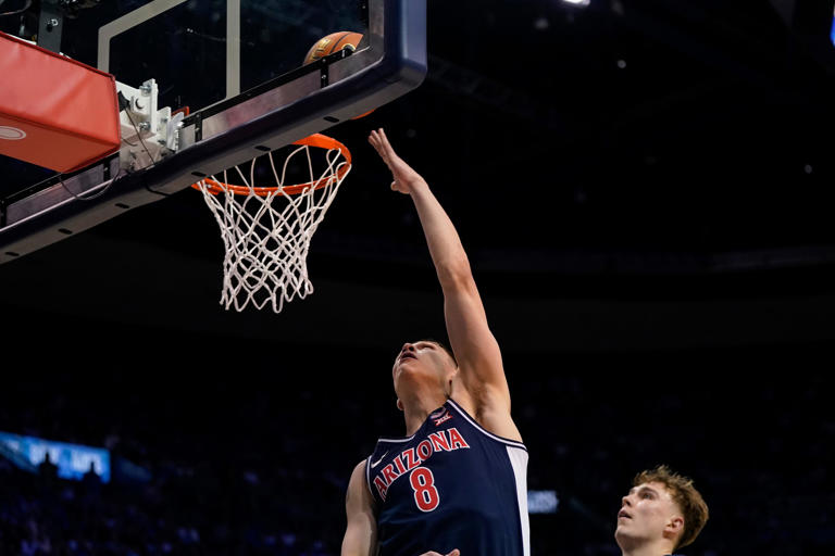 March Madness odds, who is favored to win 2026 national championship?