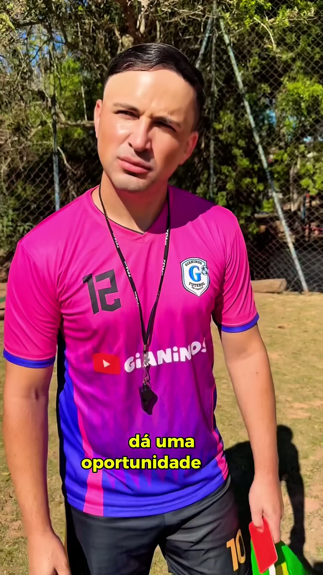 Quase que eu caí na conversa dele 😂 #futebol #futbol #futebolmemes # ...