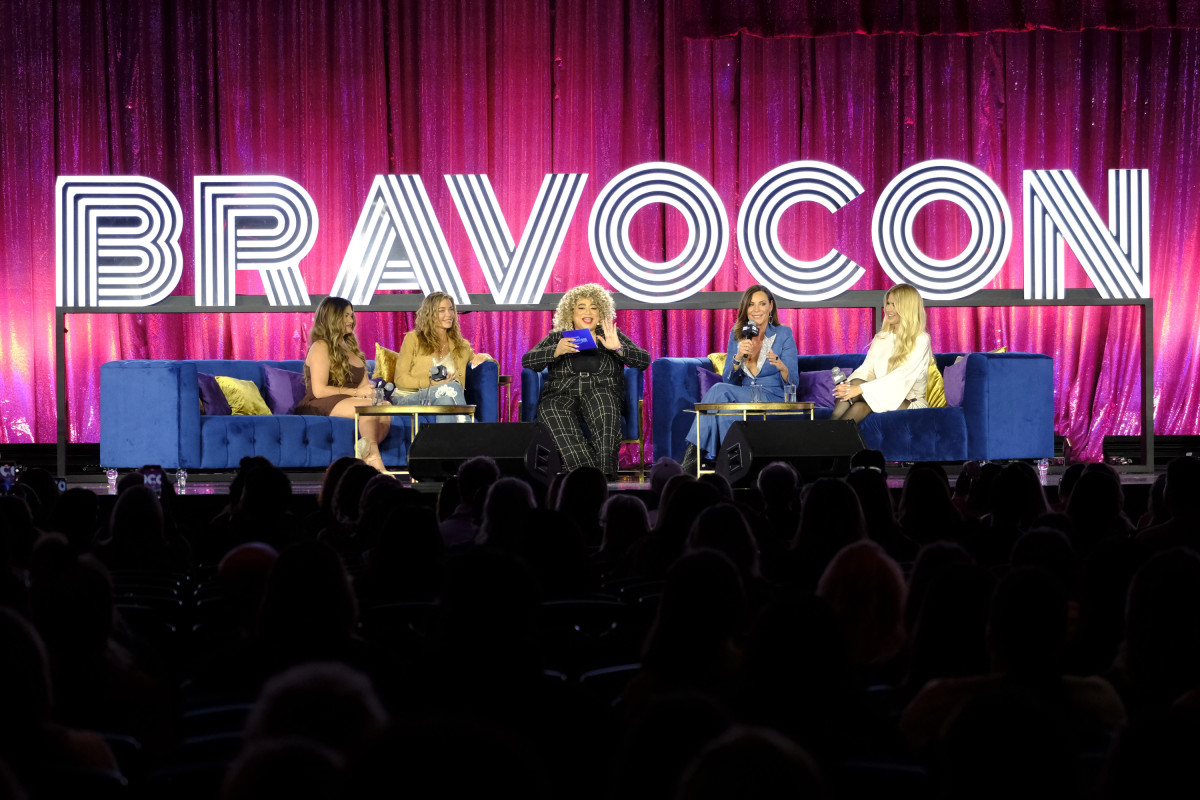 Kim Zolciak returns to Bravo for 'Real Housewives Ultimate Girls Trip ...