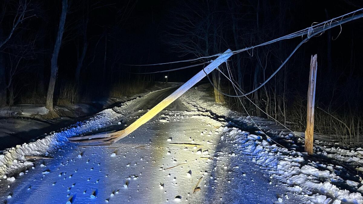 Hit-and-run driver causes road blockage after taking down utility pole ...