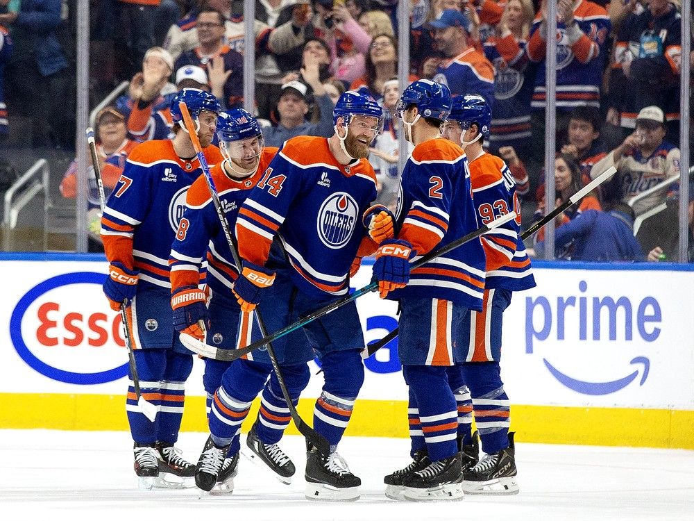 Edmonton Oilers defence delivers history-making night against Anaheim