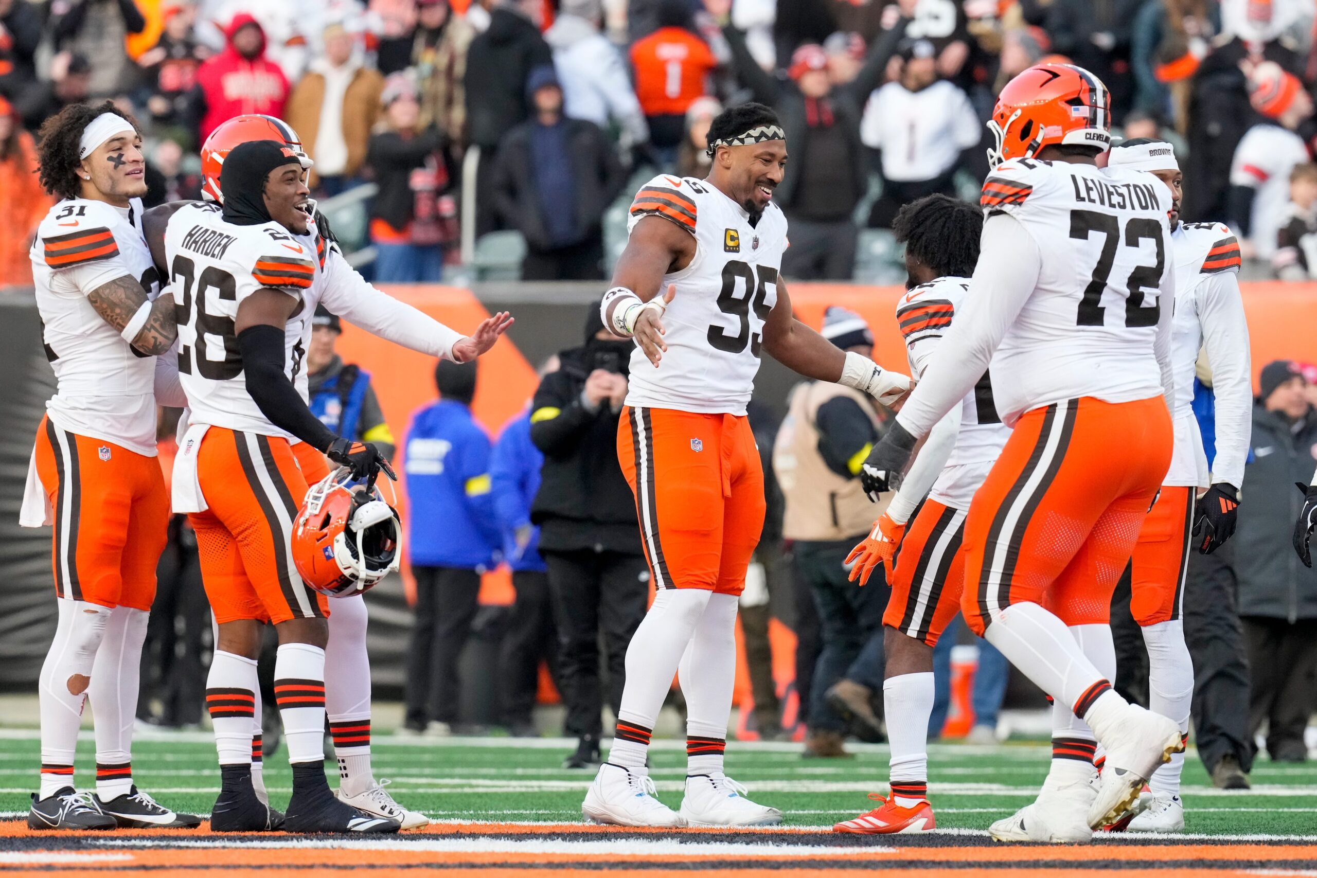 NFL: Teams still looking for new head coaches