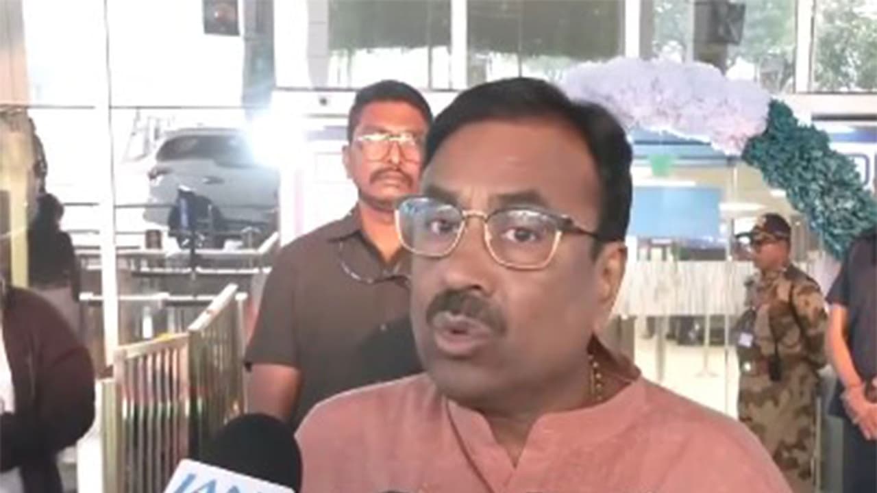 BJP leader addresses rupee concerns, eyes top-2 global spot for India