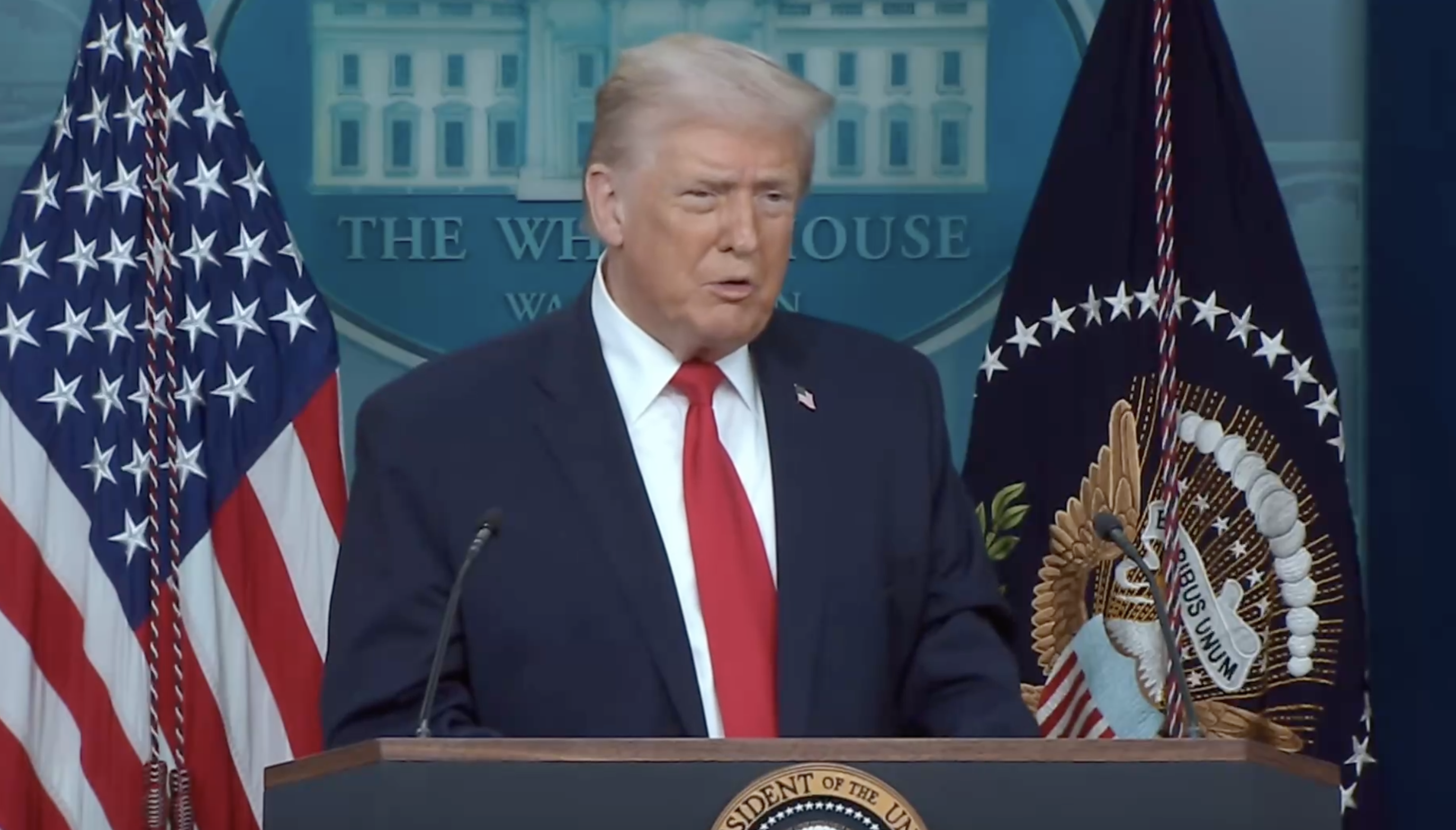 'They don't have anything that resembles a country': Trump loses his ...