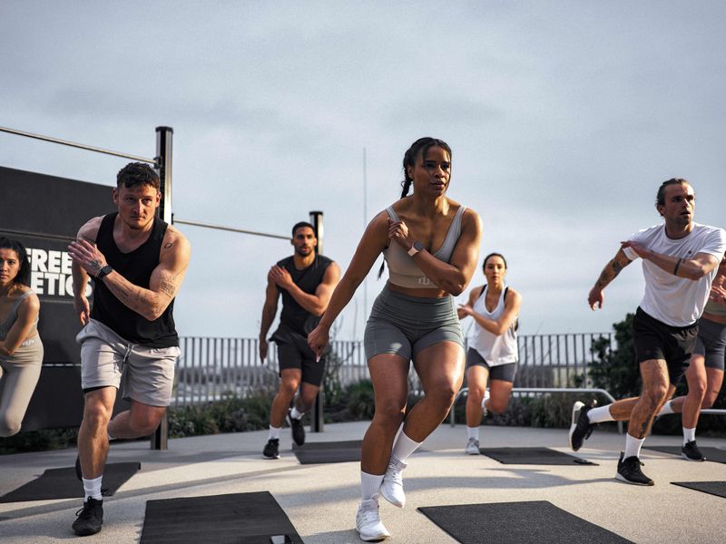 5 Home Workouts, die ausnahmsweise wirklich mal Bock machen