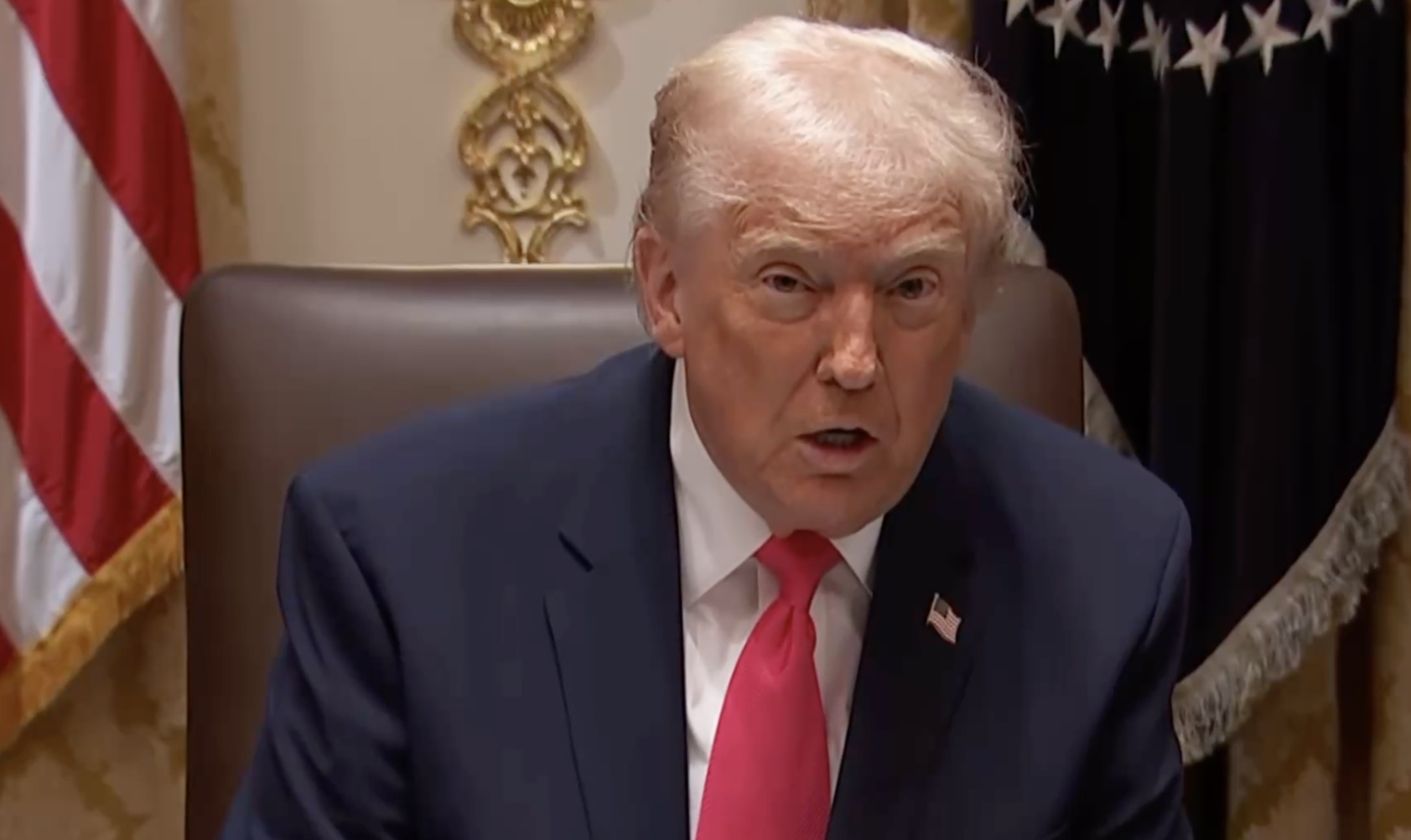 'There's not one person I've met that doesn't like it': Trump pats ...