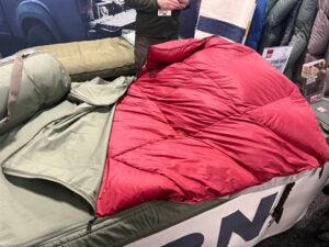 Born Outdoor’s Badger Bed: A Four-Season Bedroll Built for Cold-Weather ...