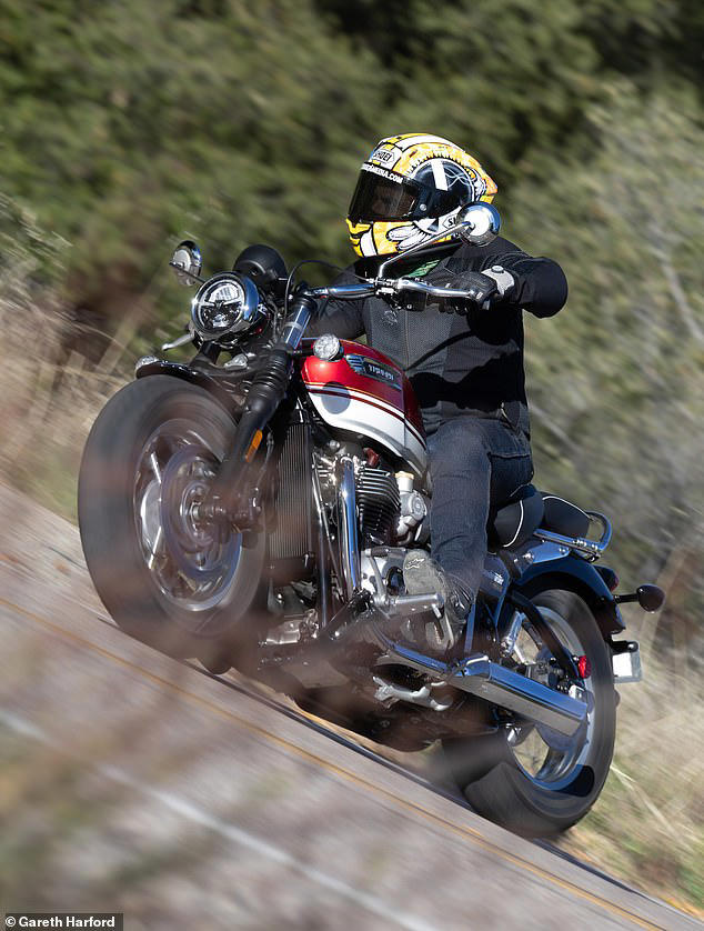 Triumph's new Bonneville bikes merge classic looks with the latest ...