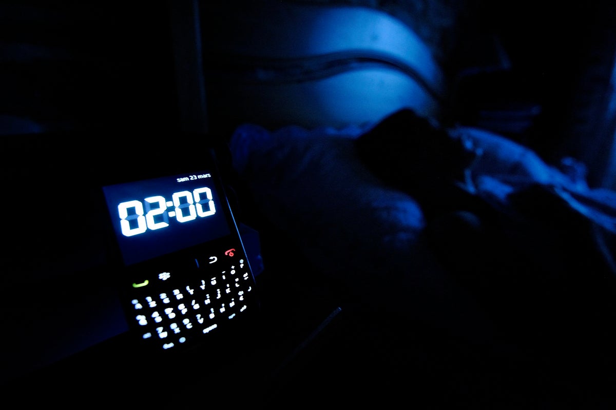 Scientists warn this sleep habit could be early sign of dementia