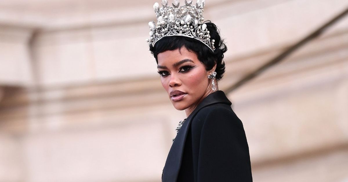 Teyana Taylor's Schiaparelli look features funnel neck coat like no other