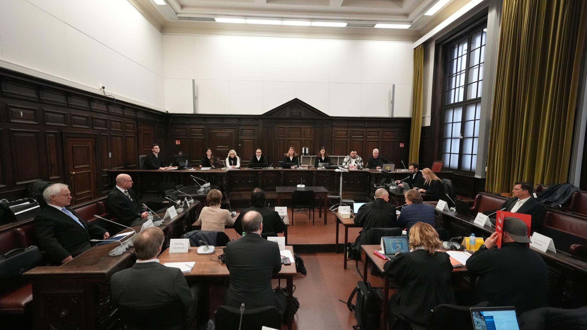 Block-Verteidiger beantragt: Verfahren einstellen