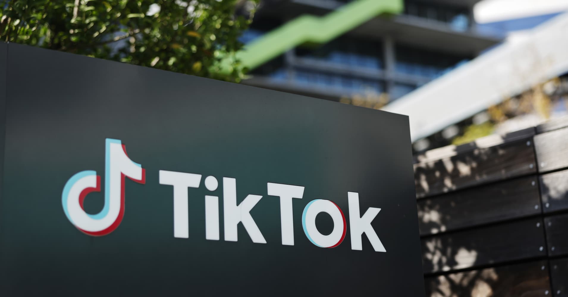 TikTok denies ICE, Epstein censorship, says data center outages behind ...