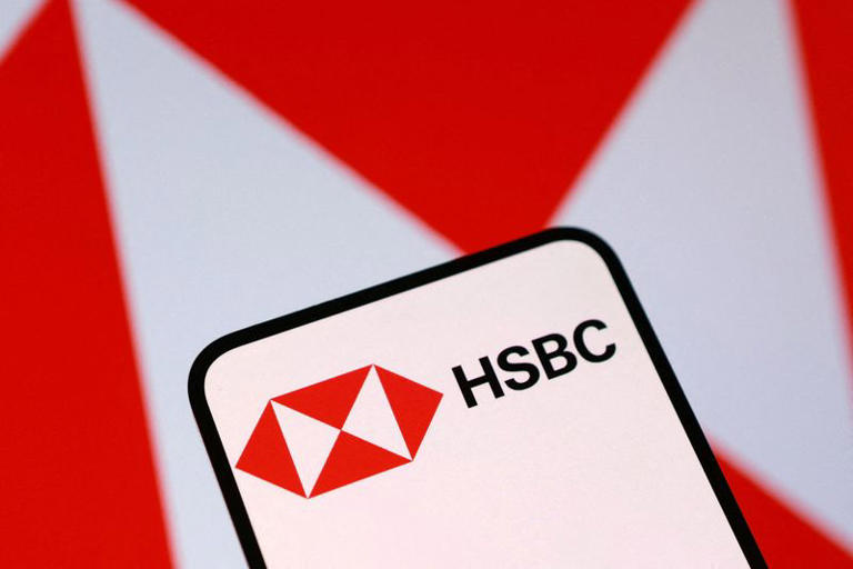 HSBC tops $300 billion market value for first time