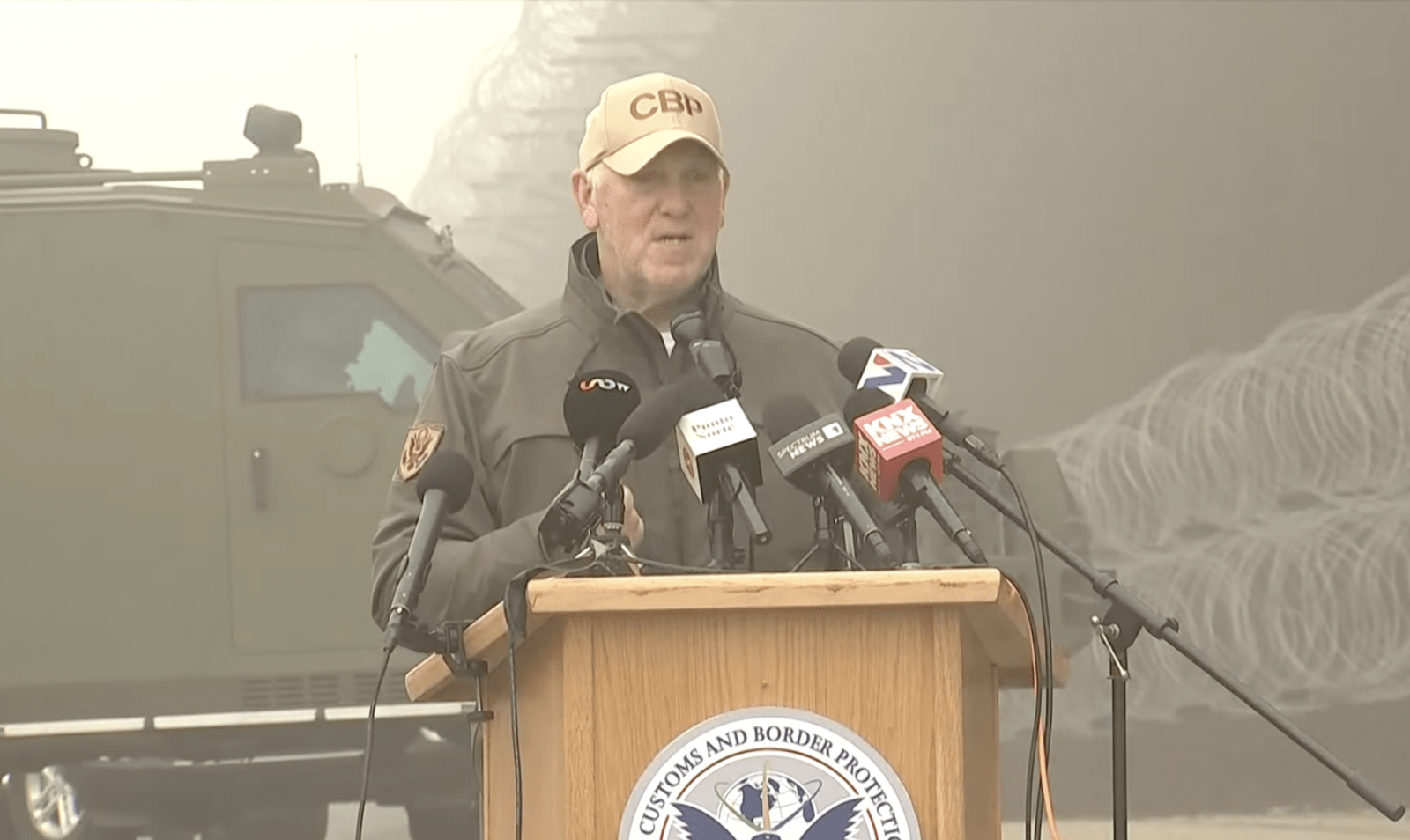 10 photos of Tom Homan: Who is he and why does Trump trust him so much