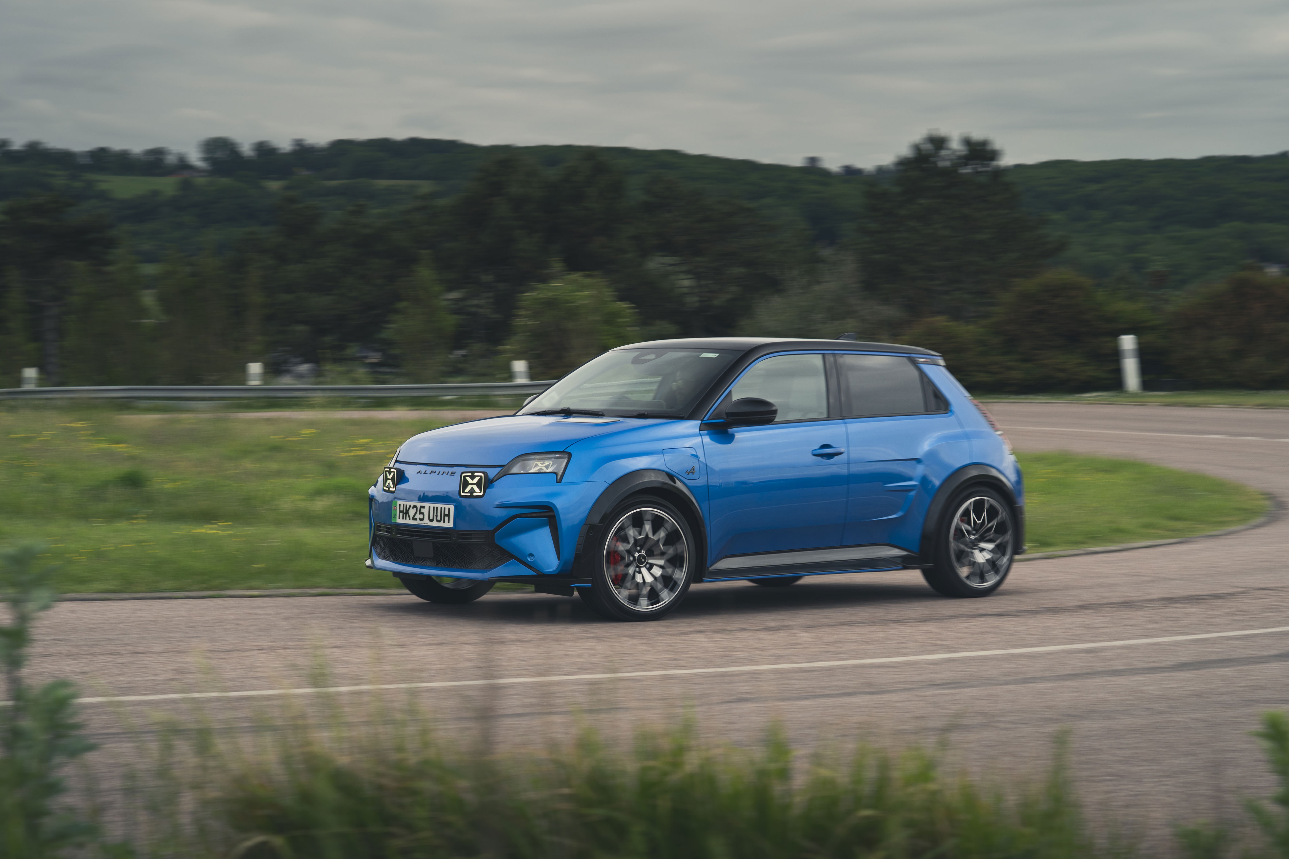 Alpine A290 crowned 'Performance Car of the Year' at UK Car of the Year ...