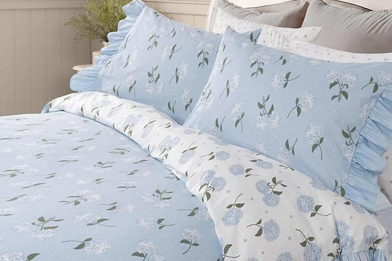 Asda's £16 'gorgeous' spring bedding looks 'fresh'