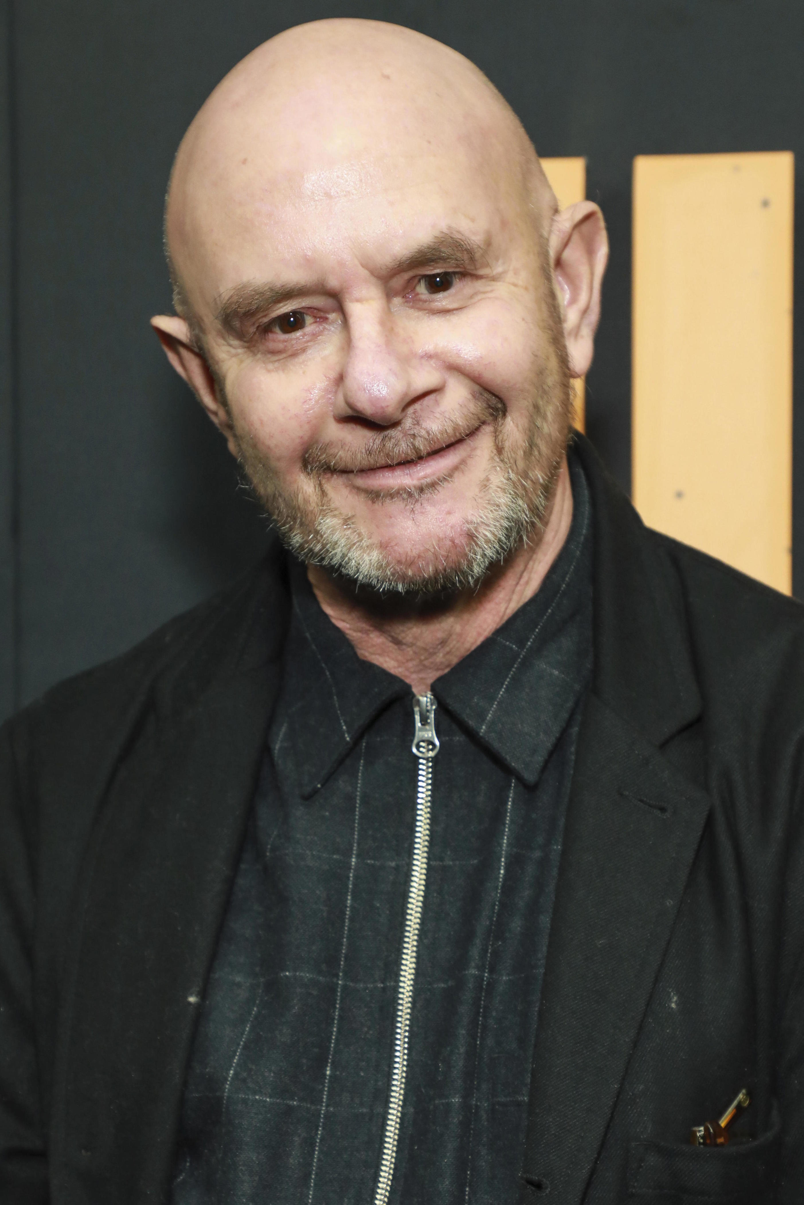 Nick Hornby: "What makes a creator immortal is knowing how to connect ...